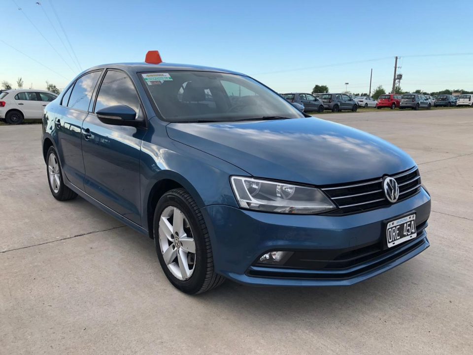 Volkswagen Vento 2015 - Hauswagen Olavarría